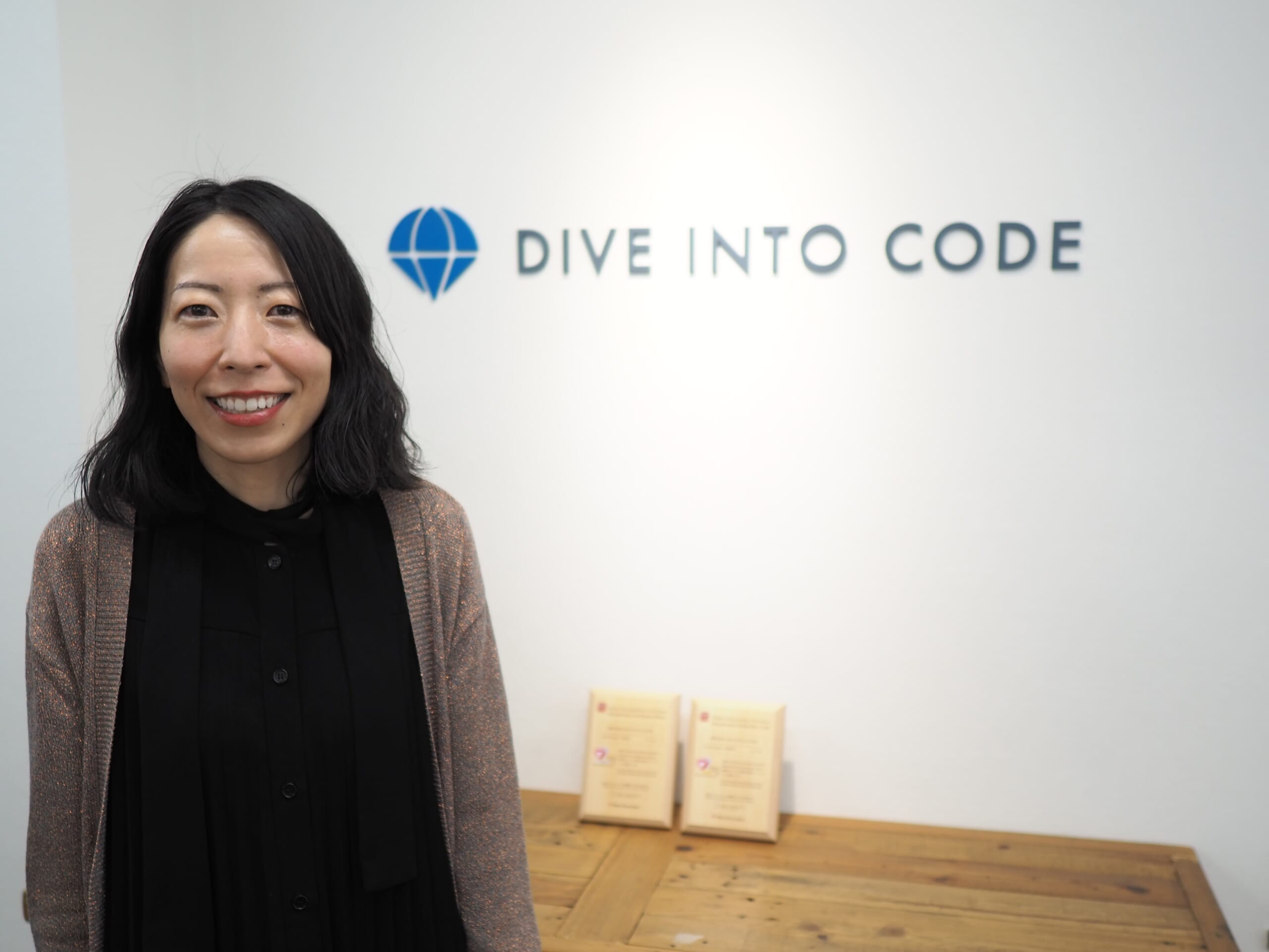 認定スクールである株式会社dive Into Code様へ取材を行いました。 Python試験・資格、データ分析試験・資格を運営する一般社団法人pythonエンジニア育成推進協会のページです。